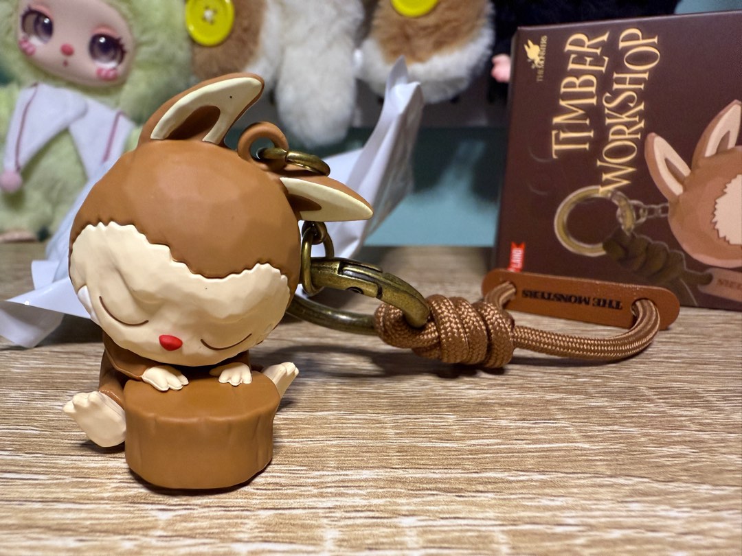 Popland Timber Workshop labubu keychain / Brown, Hobbies & Toys, Toys ...