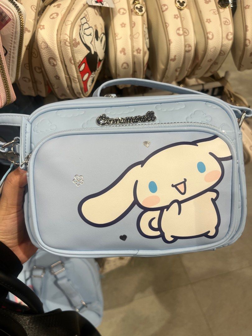 PRIMARK HELLO KITTY HANDBAG [100% Authentic], Men's Fashion, Bags ...