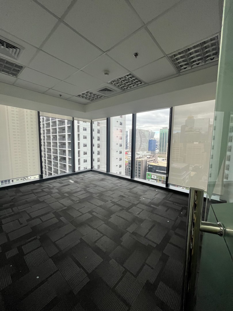 Ready to move in BGC office HSSCPT1 182sqm, Property, Rentals ...