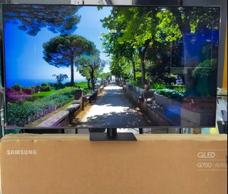 Samsung - 75" QLED 4K Q70D 智能電視 QA75Q70DAJXZK 75Q70D 國際版, 家庭電器, 電視 & 其他 ...