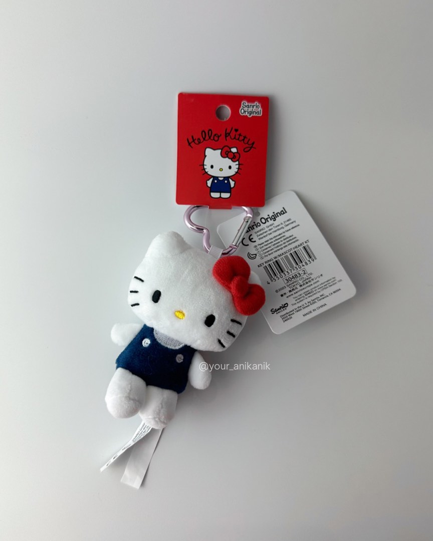 Sanrio Hello Kitty Full Body Plush Keychain with a Heart Carabiner ...
