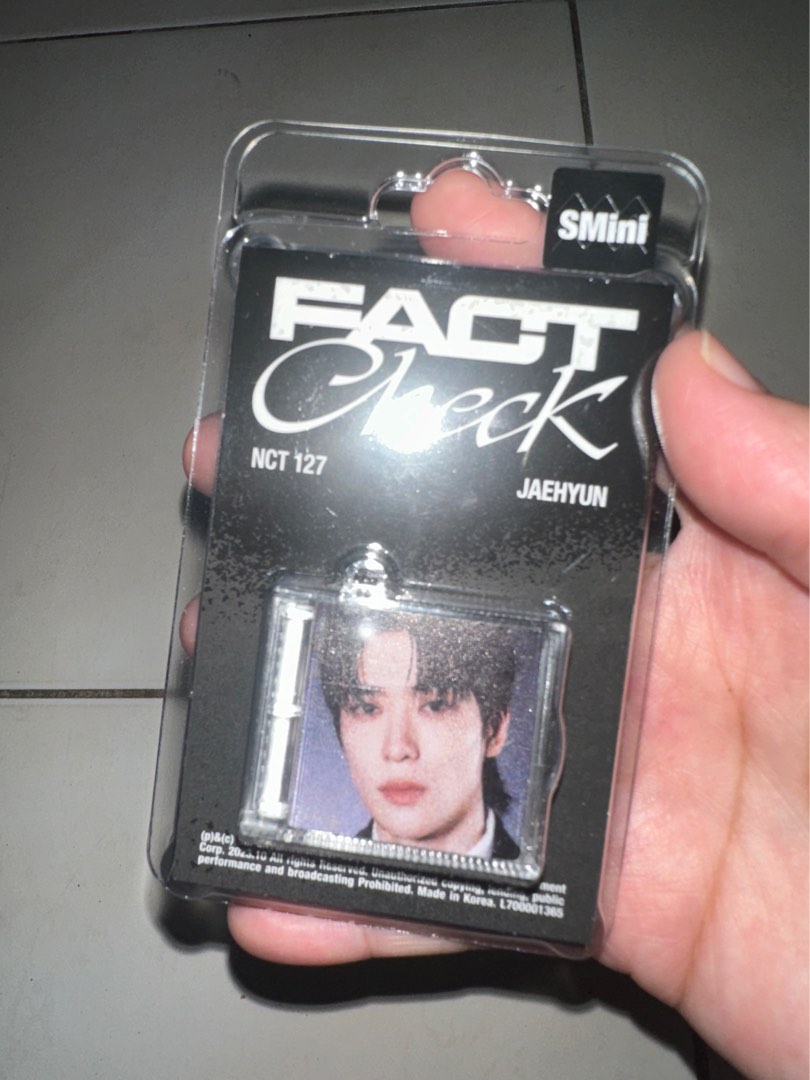 (Smini Ver.) NCT 127 5th Album Fact Check, Hobbies & Toys, Collectibles ...