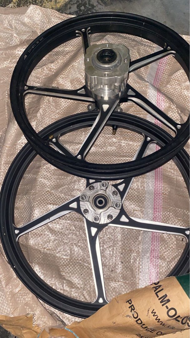 Spotrem custom aji racing, Motorbikes on Carousell