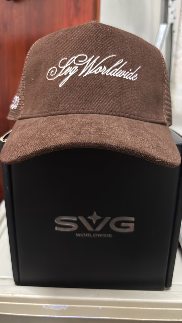 Svg ss25 cursive cap brown, Men's Fashion, Watches & Accessories, Cap ...