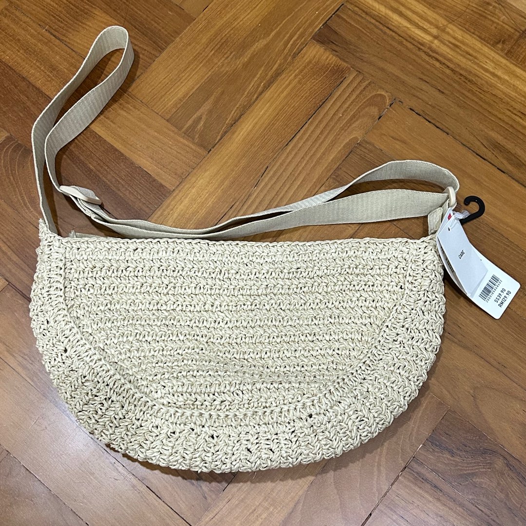 Uniqlo Round Mini Crochet Bag, Women's Fashion, Bags & Wallets, Cross ...