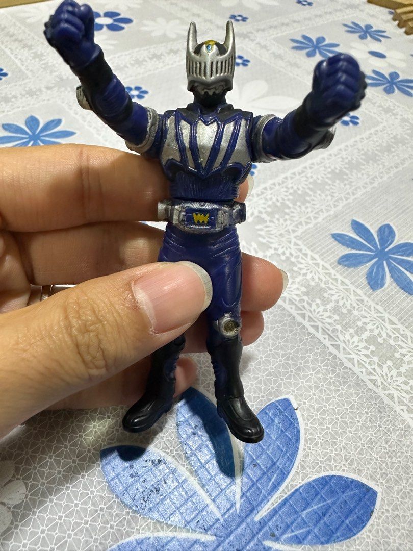 VINTAGE Kamen Rider Knight Ryuki Dragon Knight Vinyl Mini Figure 9cm ...