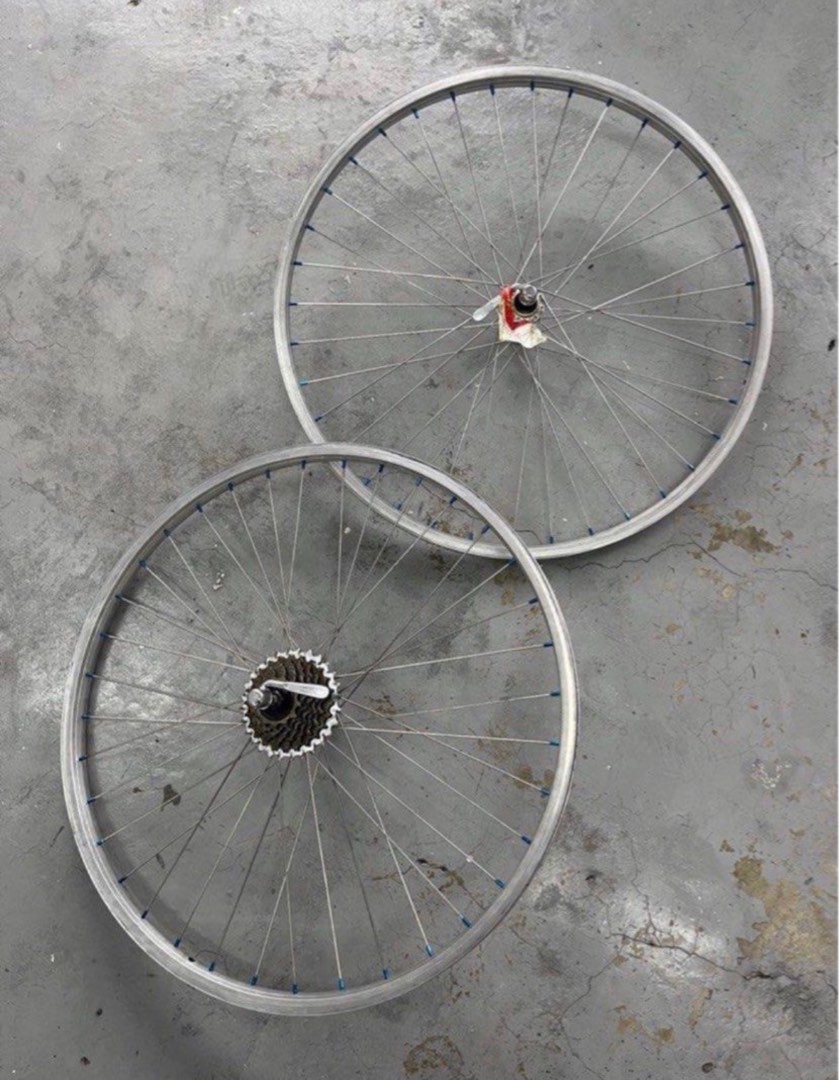 Vintage Wheelset ARAYA RX-7 26 inch Rim / Blue Aloy Nipple/Stainless ...