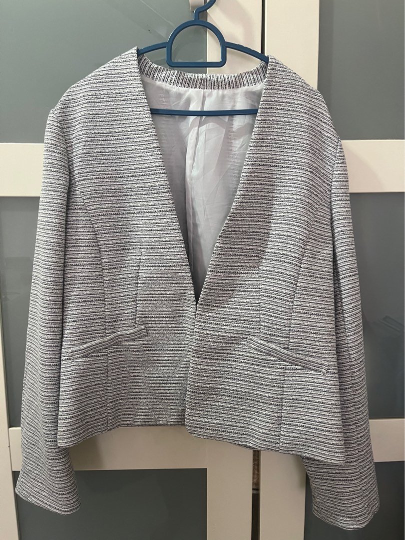 Blazzer, Women's Fashion, Coats, Jackets and Outerwear on Carousell