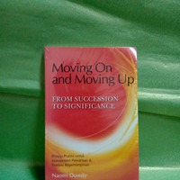 BUKU MOVING ON AND MOVING UP BY NAOMI, Buku & Alat Tulis, Buku di Carousell
