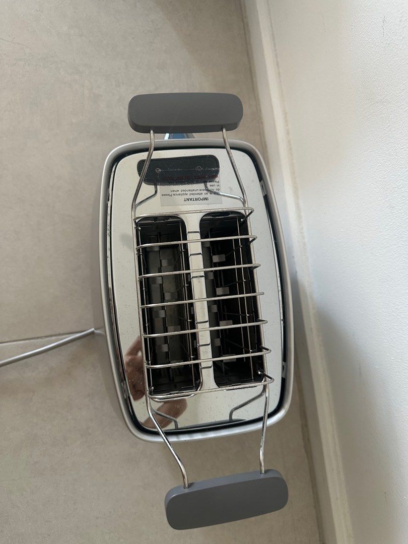 Delonghi Bread Toaster, TV & Home Appliances, Kitchen Appliances, Ovens ...