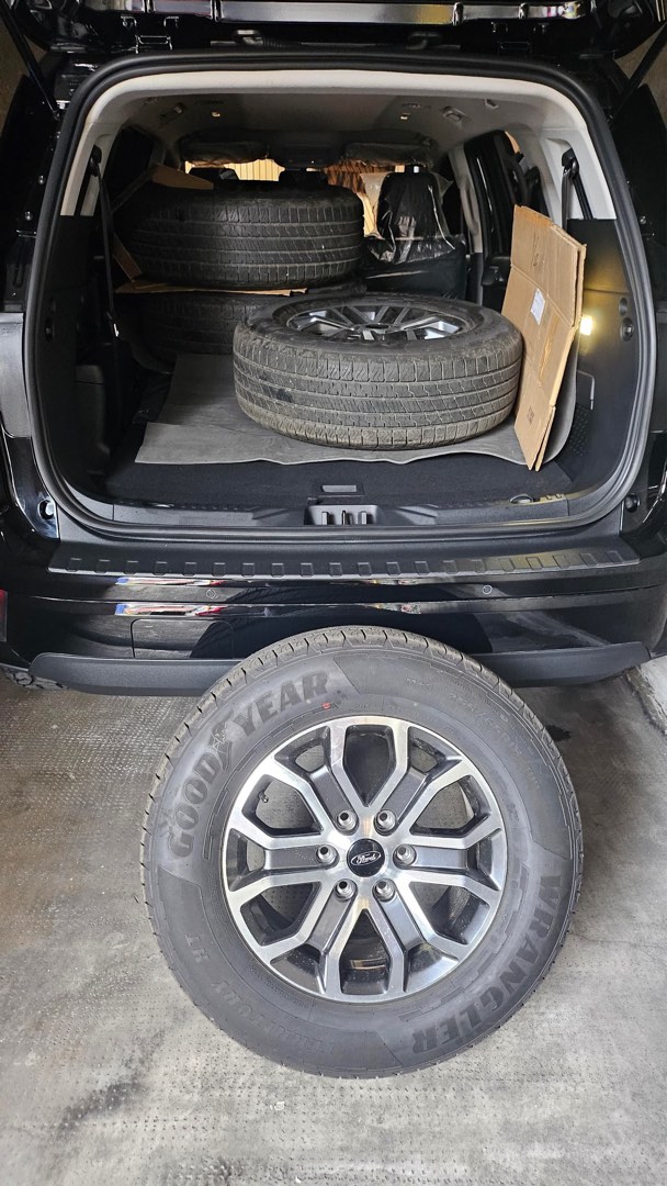 Ford Everest Stock Tires and Mags, Car Parts & Accessories, Mags and ...