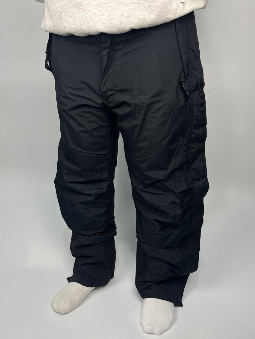 GORE-TEX NYLON PARACHUTE PANTS, Men's Fashion, Activewear on Carousell