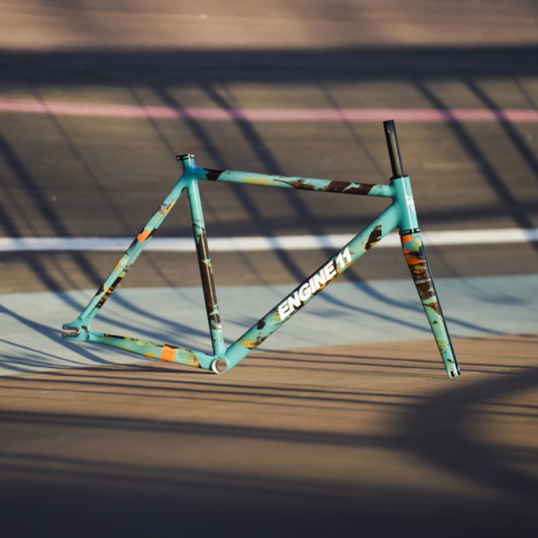 Instock Engine 11 x hunterbros Crit D Frame Frameset full bike fixie ...