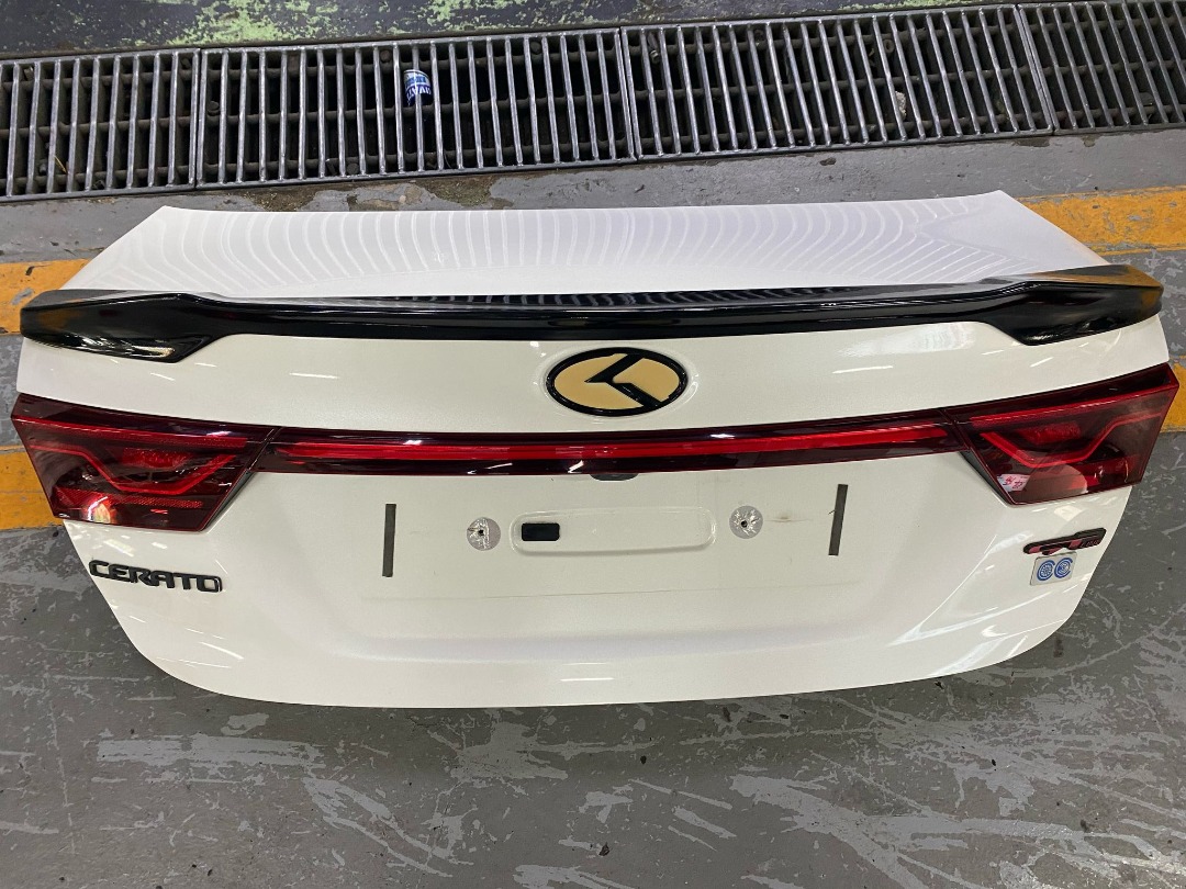 Kia Cerato Boot cover assembly, Car Accessories, Car Workshops ...