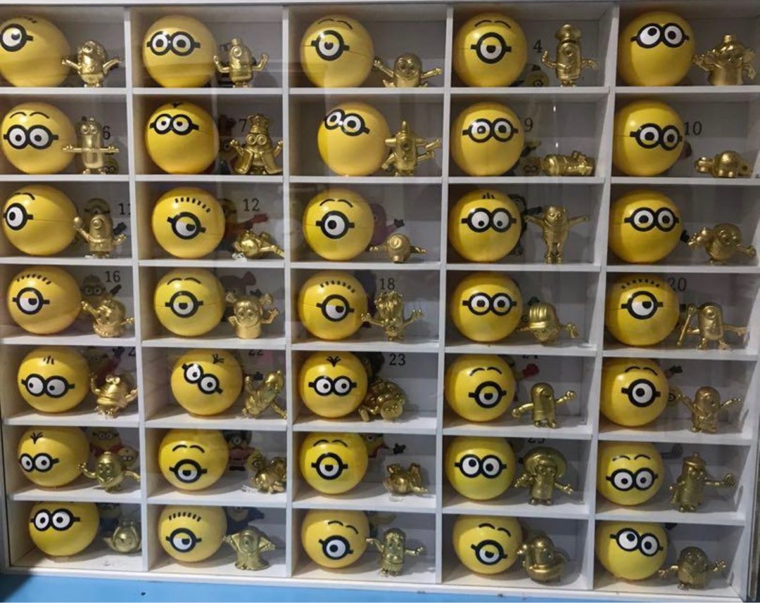 Limited edition Gold Minions COMPLETE SET, Hobbies & Toys, Toys & Games ...
