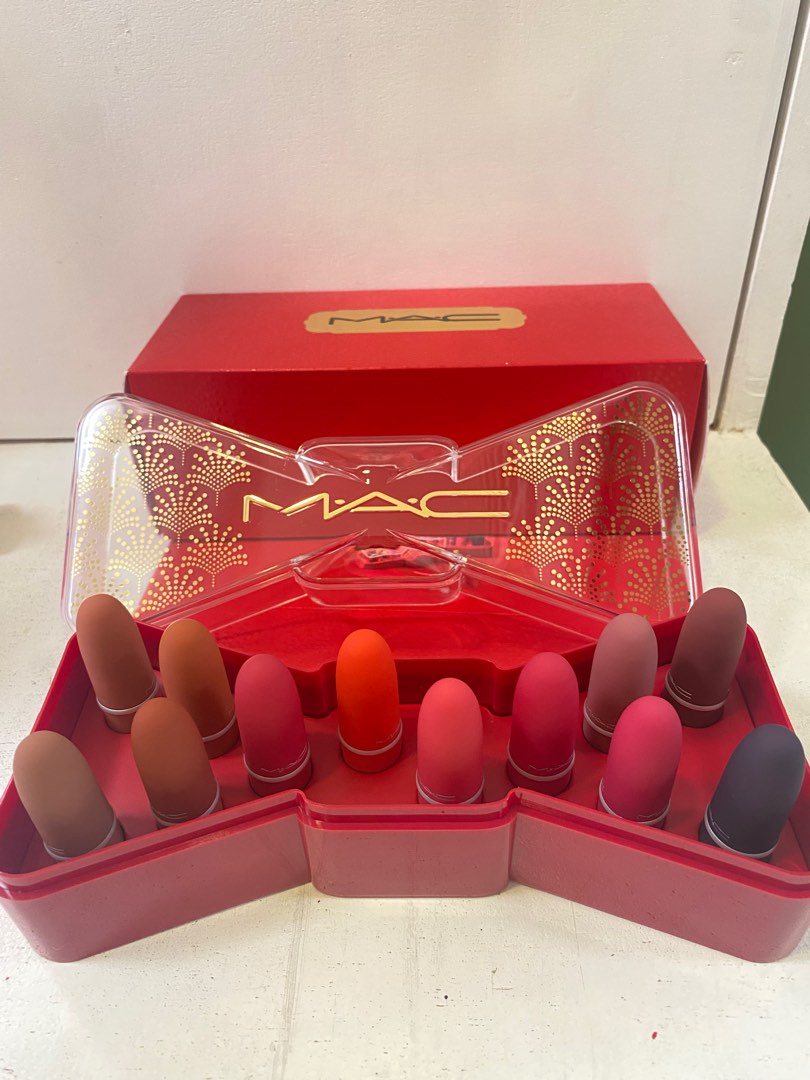 MAC Lipstick set, Beauty & Personal Care, Face, Makeup on Carousell