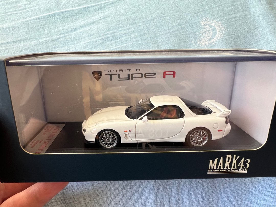 Mark 43 Mazda RX-7 FD3S Spirit R White 1:43, 興趣及遊戲, 玩具 & 遊戲類 - Carousell