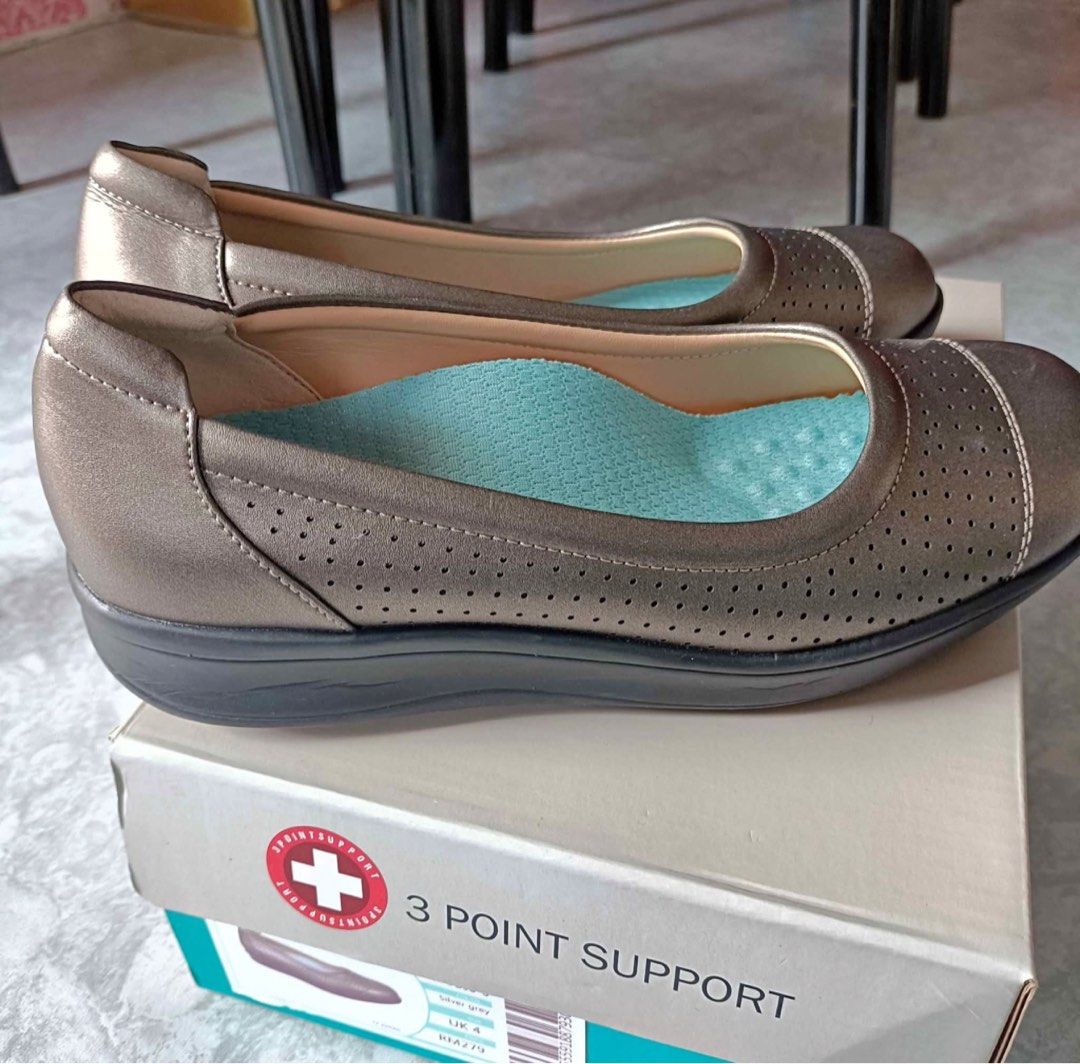 Medifeet 3 Point Support, Women's Fashion, Footwear, Loafers on Carousell