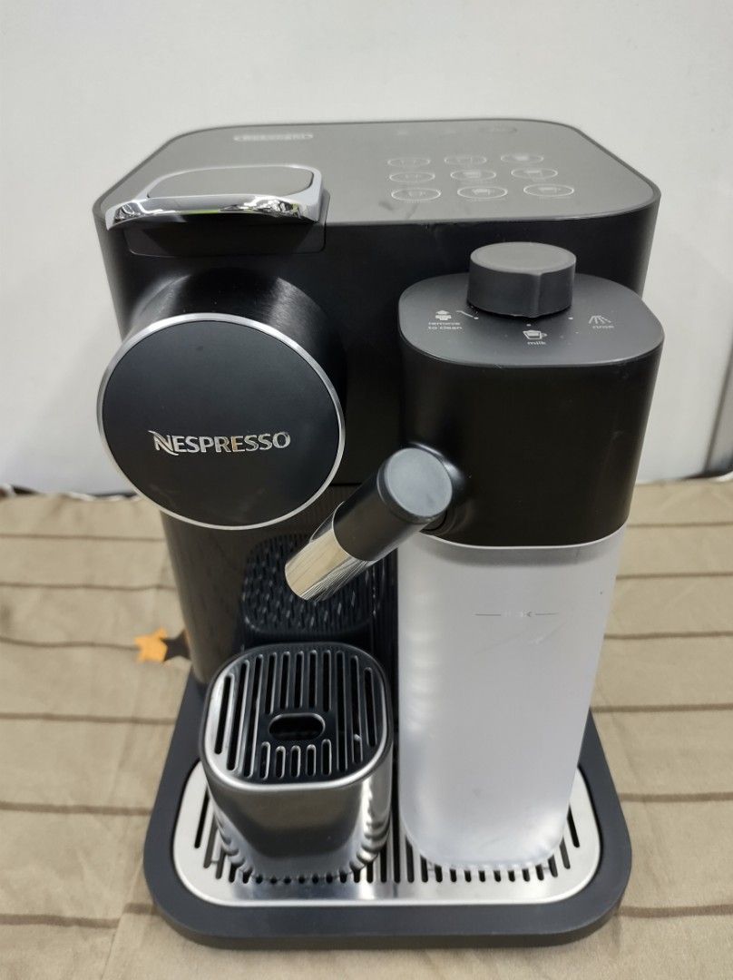 Nespresso Gran Latissima EN650.B, TV & Home Appliances, Kitchen ...