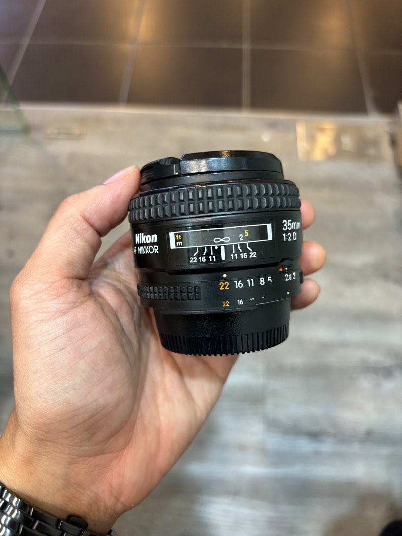 NIKON AF 35MM f/2D, Photography, Lens & Kits on Carousell