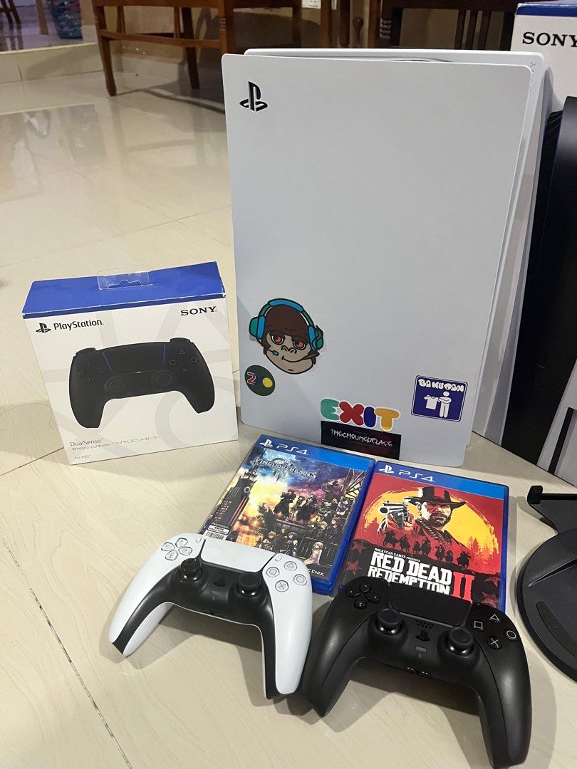 PS5 FAT DISC JAPAN RELEASE 825GB ALL COMPLETE WITH TWO CONTROLLER, Video Gaming, Video Game ...
