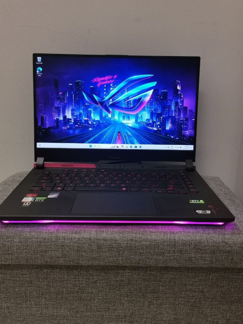 ROG Strix G513Q Electro Pink Limited Edition R9-5900HX RTX3070 gaming ...