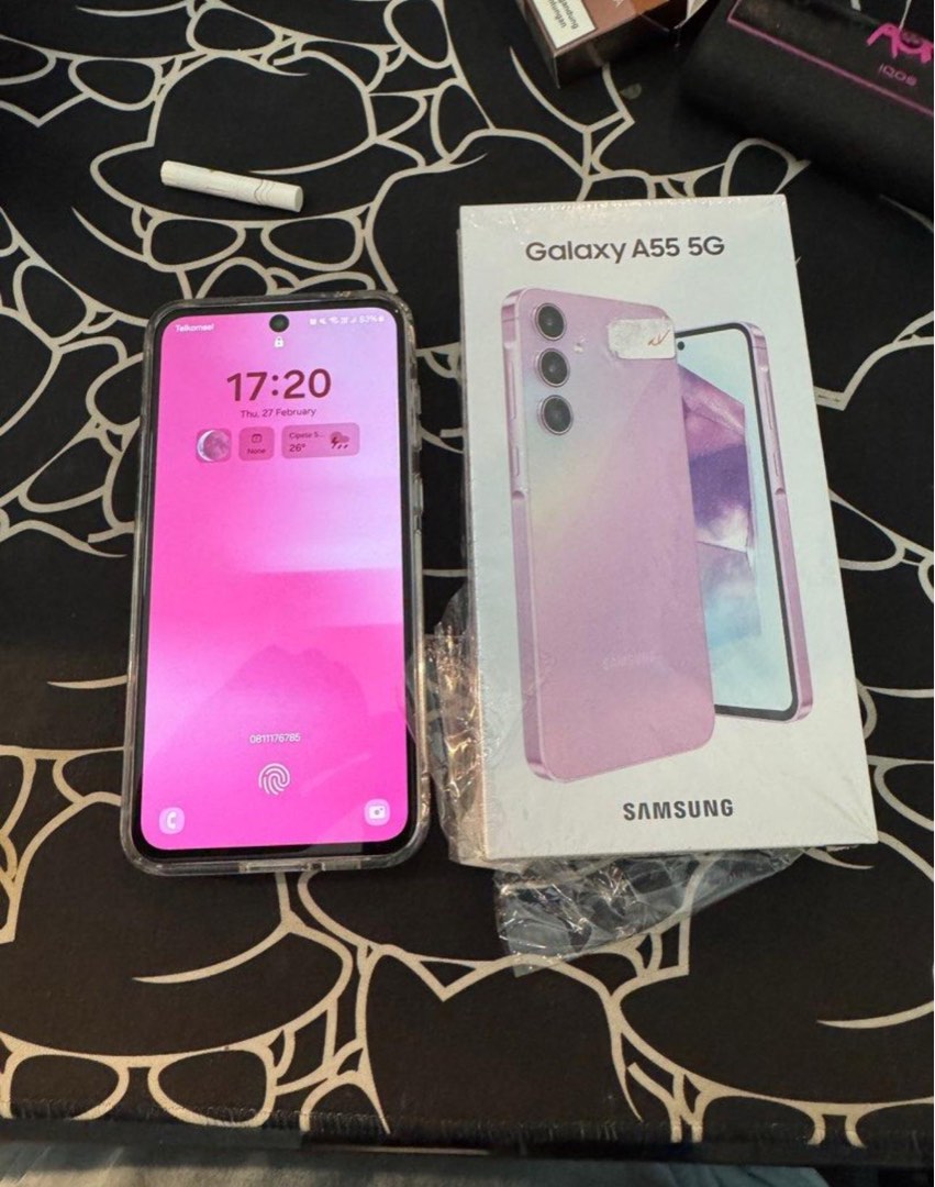 Samsung Galaxy A55 5G, Telepon Seluler & Tablet, Ponsel Android ...