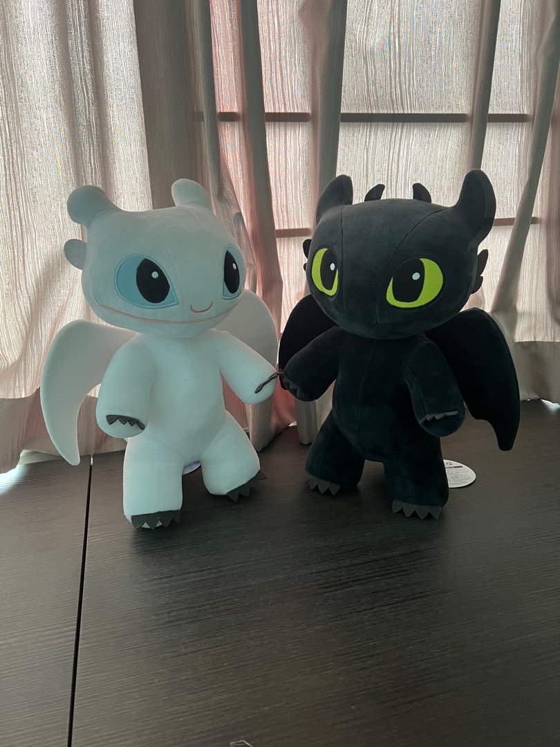 Toothless, Hobbies & Toys, Toys & Games on Carousell