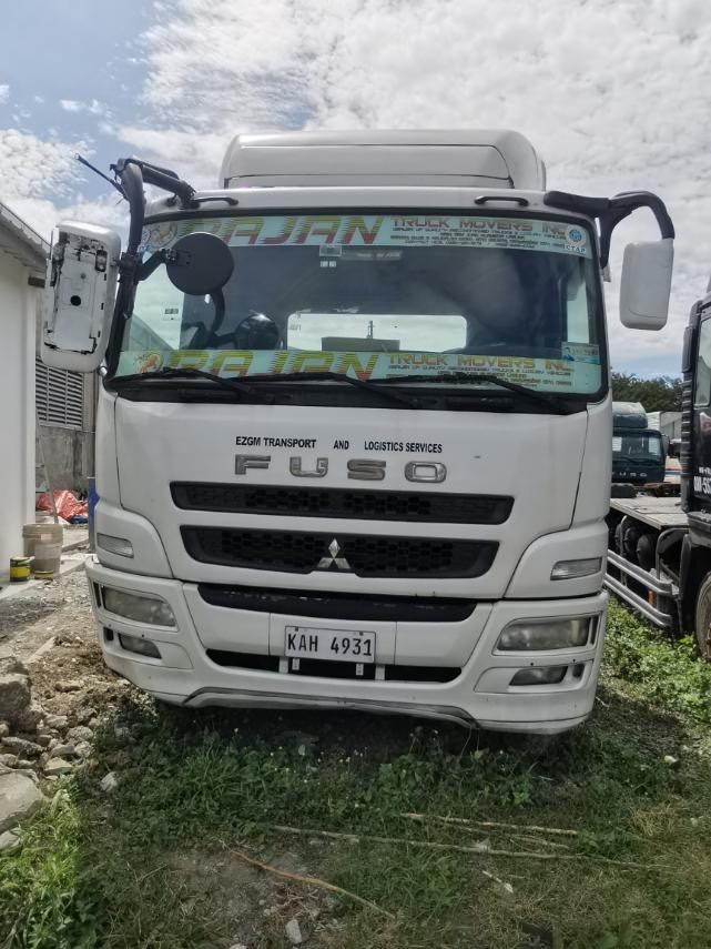 Mitsubishi Fuso Tractor Head, Special Vehicles, Heavy Vehicles on Carousell