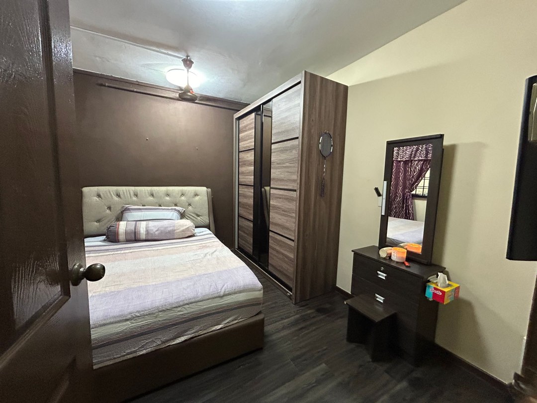 1 Pax Only - Common room For Rent At Blk 733 Jurong West St 73 ...