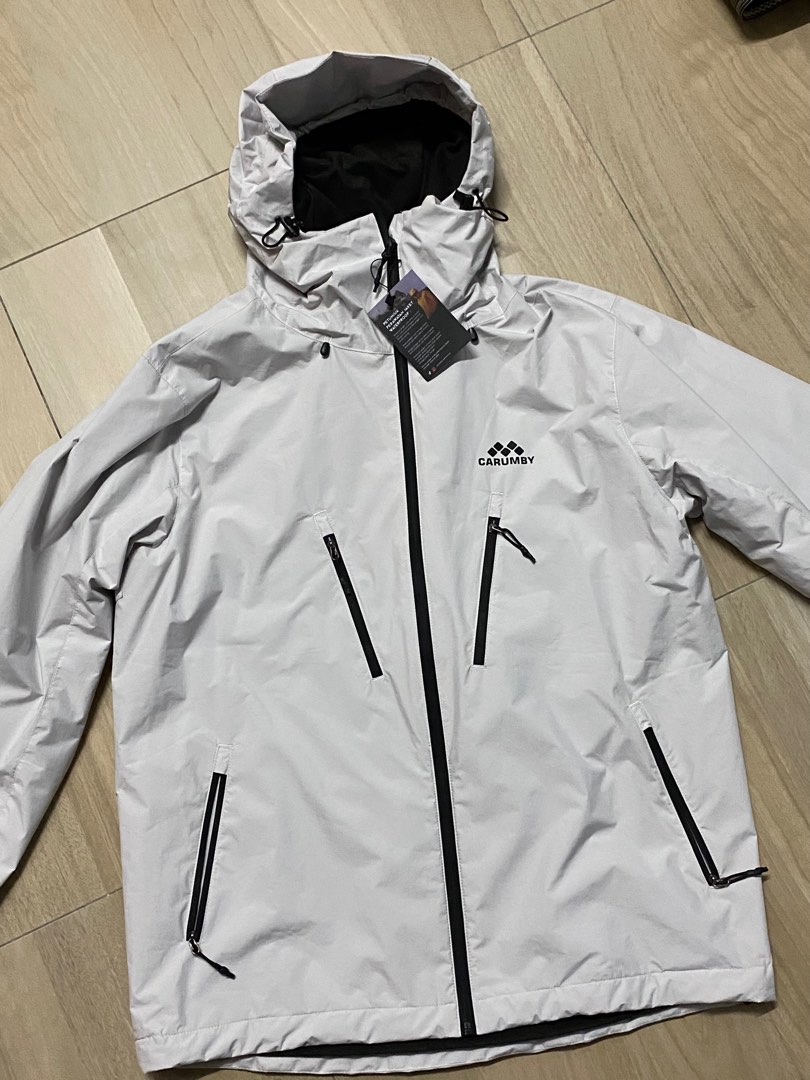 CARUMBY DRIZZLE WINDBREAKER, Men's Fashion, Activewear on Carousell