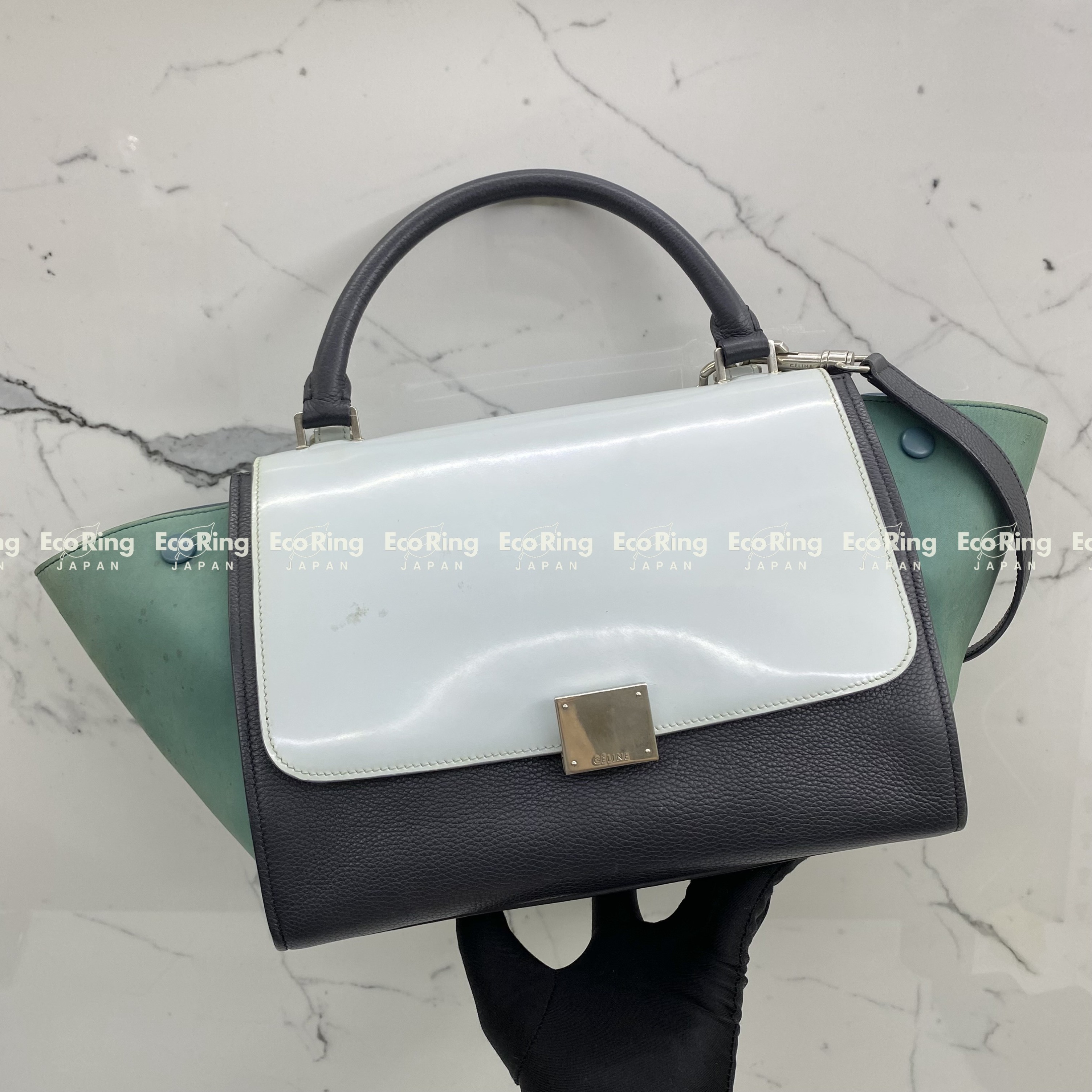 CELINE 4146 GREEN/BLACK PATENT TRAPEZE SMALL 2WAY BAG 257002414 YT ...