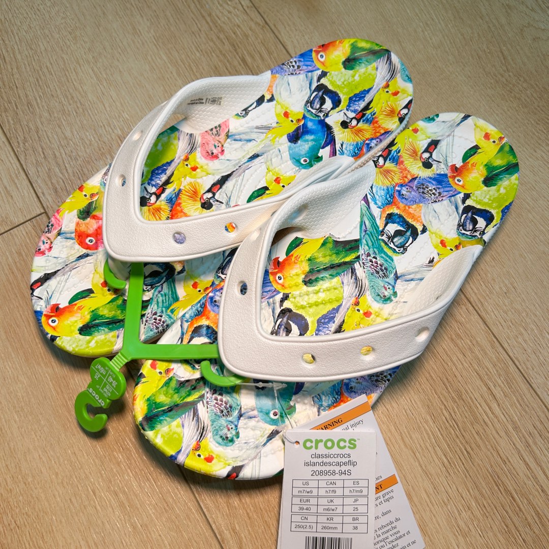 CROCS CLASSIC ISLAND ESCAPE FLIP BIRD WHITE, Men's Fashion, Footwear ...