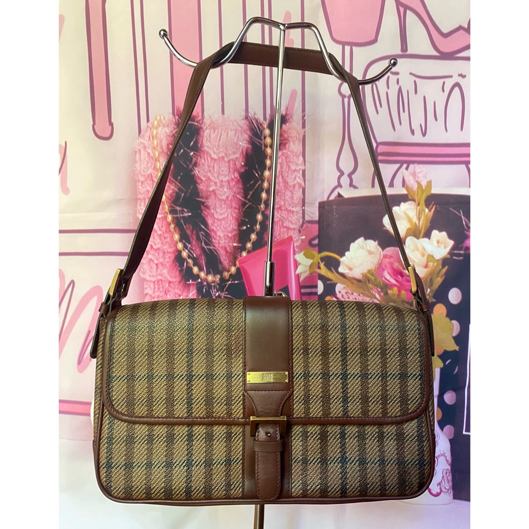 Daks vintage Kili bag, Women's Fashion, Bags & Wallets, Shoulder Bags on Carousell