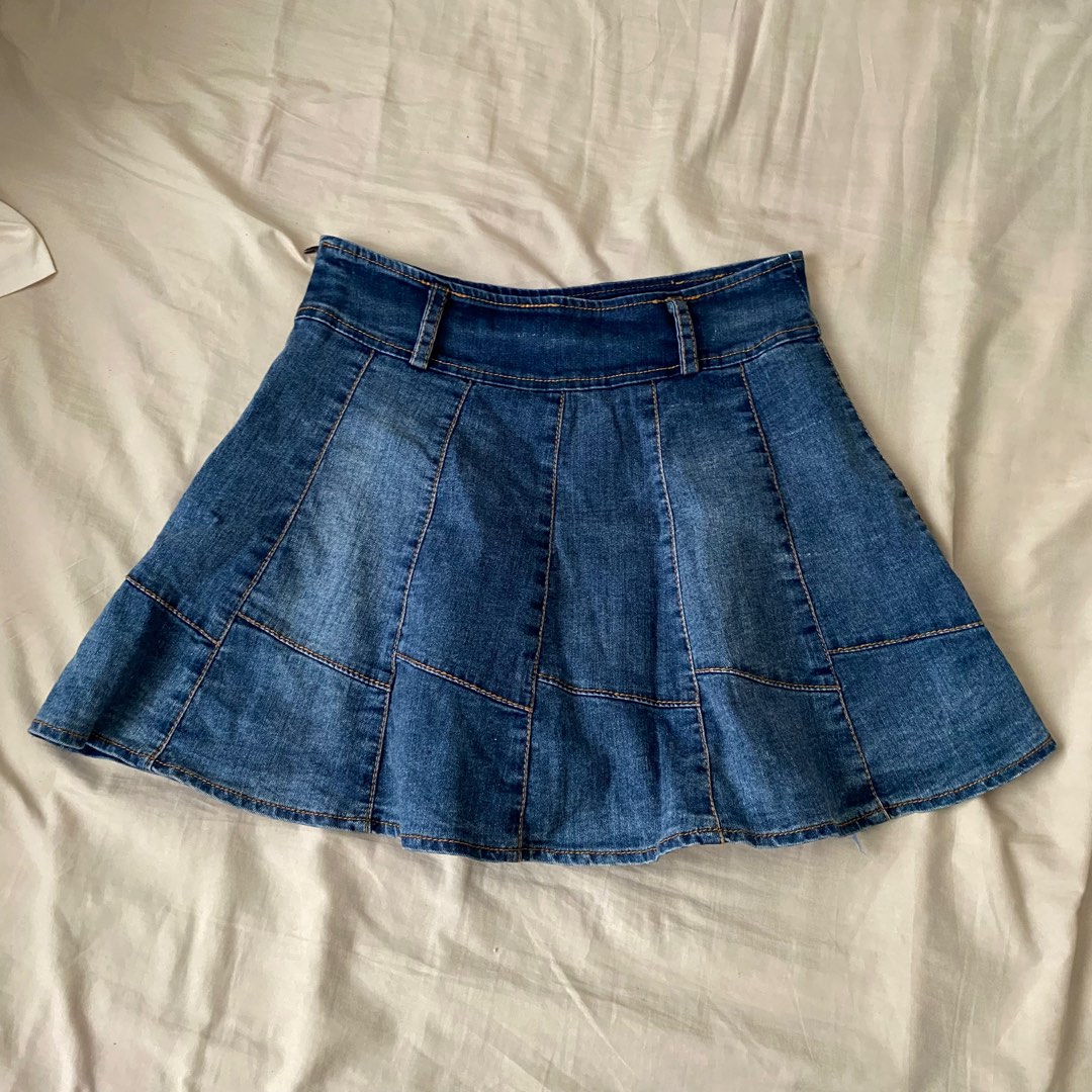 Y2K Denim Skort, Women's Fashion, Bottoms, Skirts on Carousell