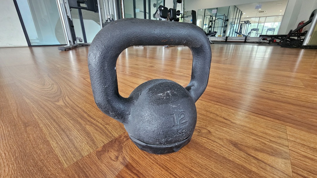 Domyos Kettlebell (12KG), Sports Equipment, Exercise & Fitness, Toning ...