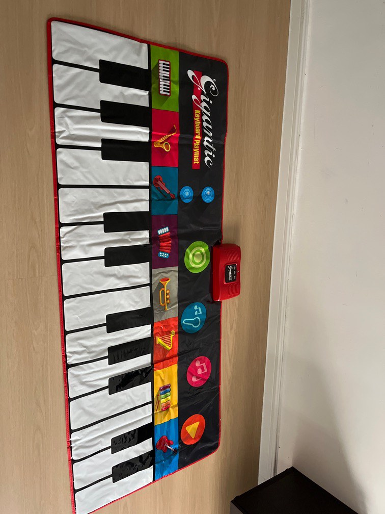 Gigantic keyboard playmat, Babies & Kids, Infant Playtime on Carousell