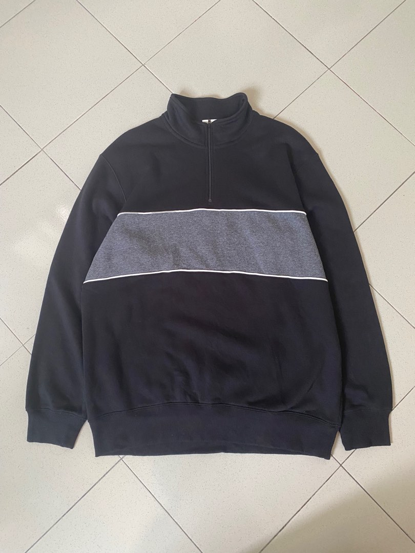 GU Halfzipper, Men's Fashion, Activewear on Carousell