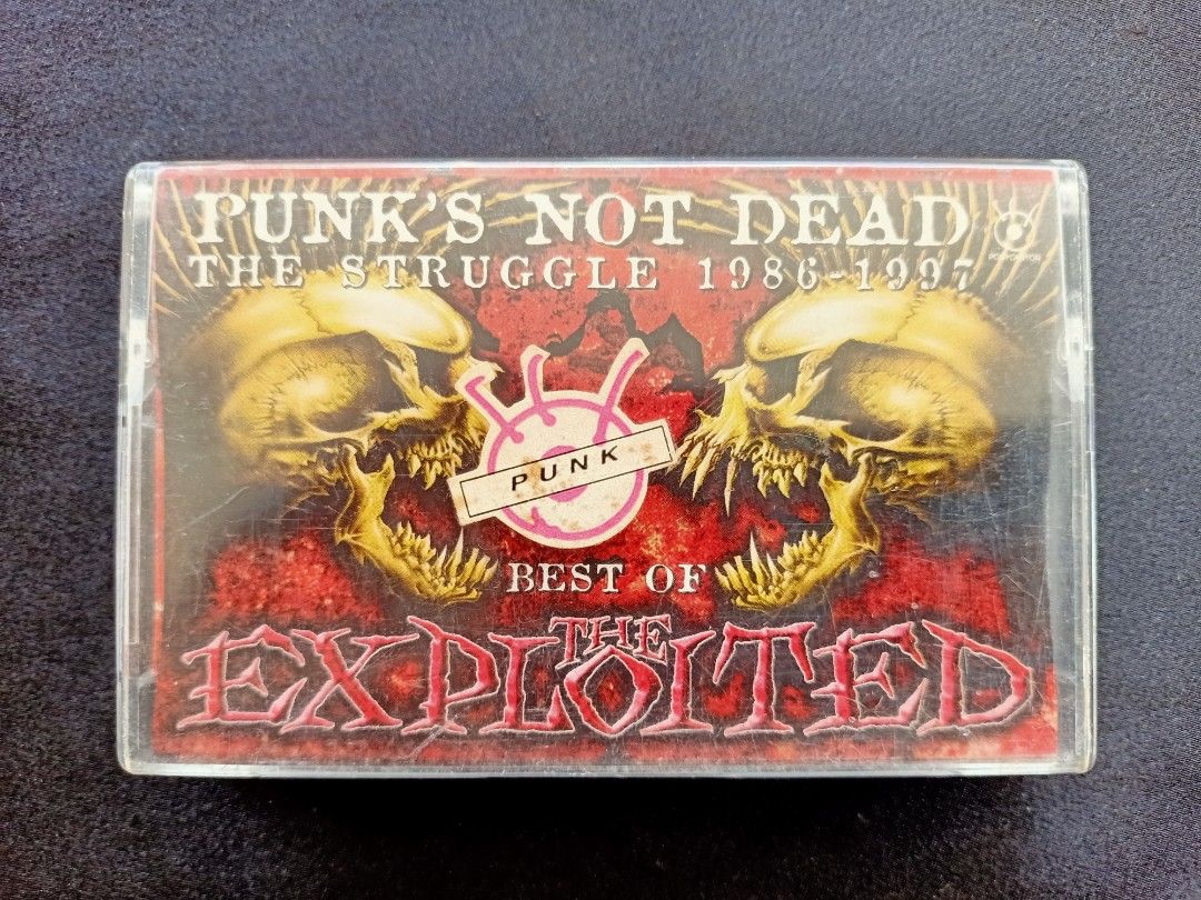 KASET The Exploited : Punk's Not Dead - The Struggle 1986-1997 : Best ...