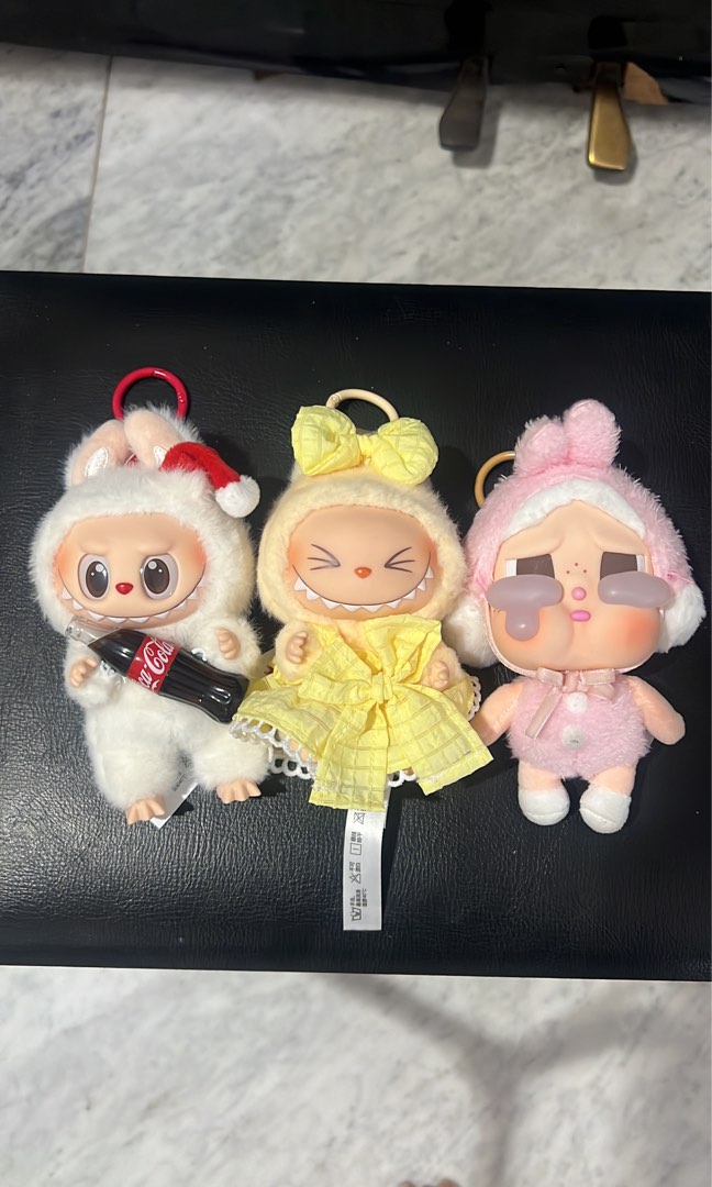 Labubu Coca Cola Keychain, Toys & Collectibles, Mainan di Carousell