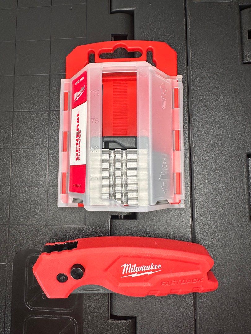 Milwaukee 48-22-1500 Fastback Compact Folding Utility Knife with 45 pcs ...