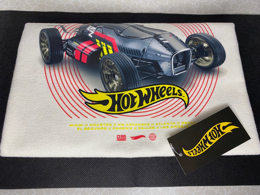Official Hot Wheels Legends Tour Tote Bag, Hobbies & Toys, Collectibles ...