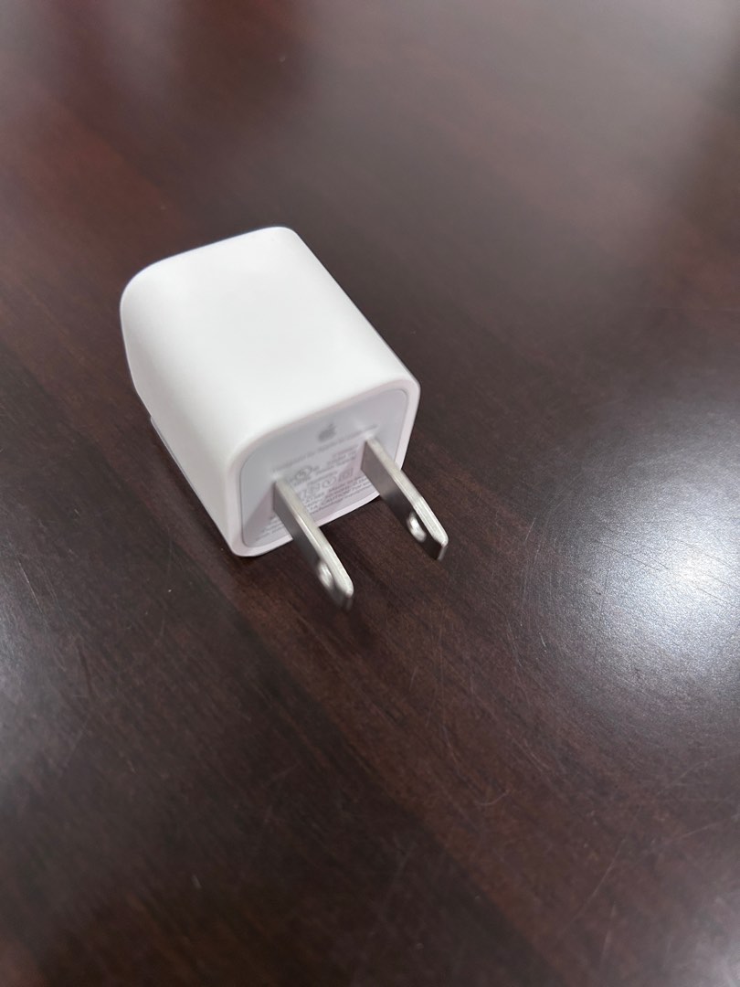 Original APPLE 2pin adapter, Computers & Tech, Parts & Accessories ...