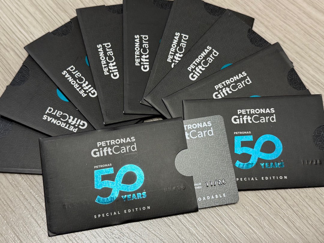 Petronas gift card RM200 (sell at RM180), Tickets & Vouchers, Store ...