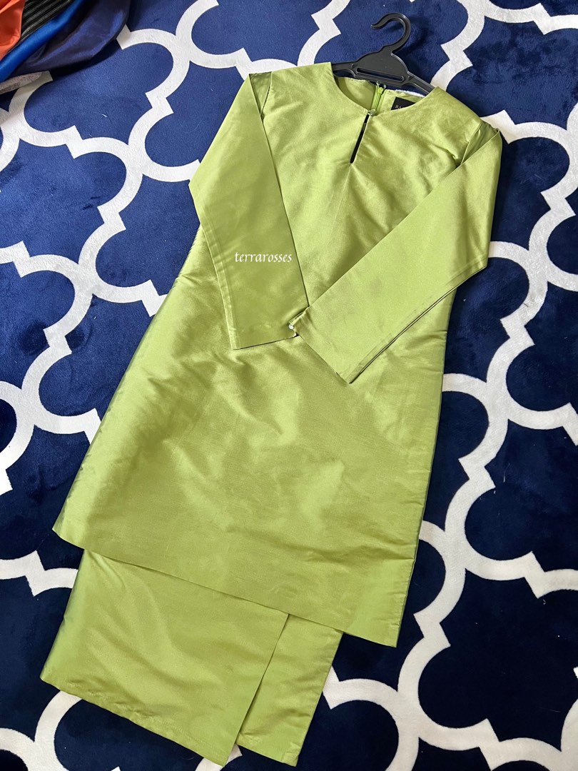 Raasha, Women's Fashion, Muslimah Fashion, Baju Kurung & sets on Carousell