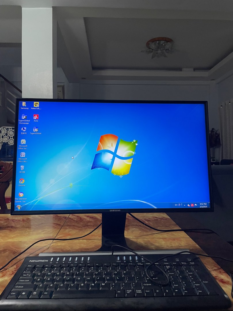 Samsung PC Setup Windows 7 (Monitor/PC/Mouse/Keyboard), Computers ...