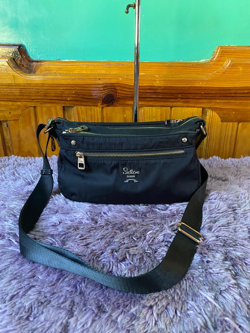 Selin body bag, Women's Fashion, Bags & Wallets, Cross-body Bags on ...