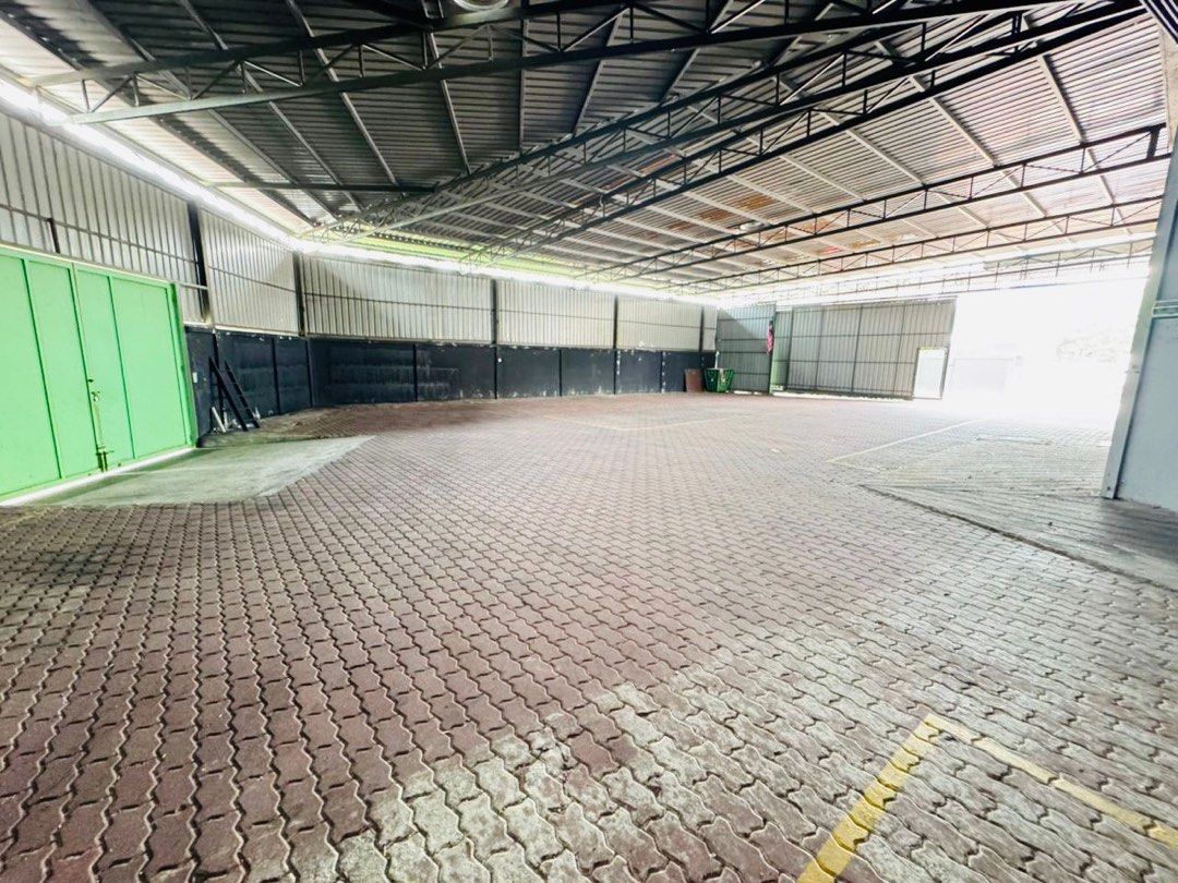 Triple storey corner lot factory bukit jelutong, Property, Rentals on ...