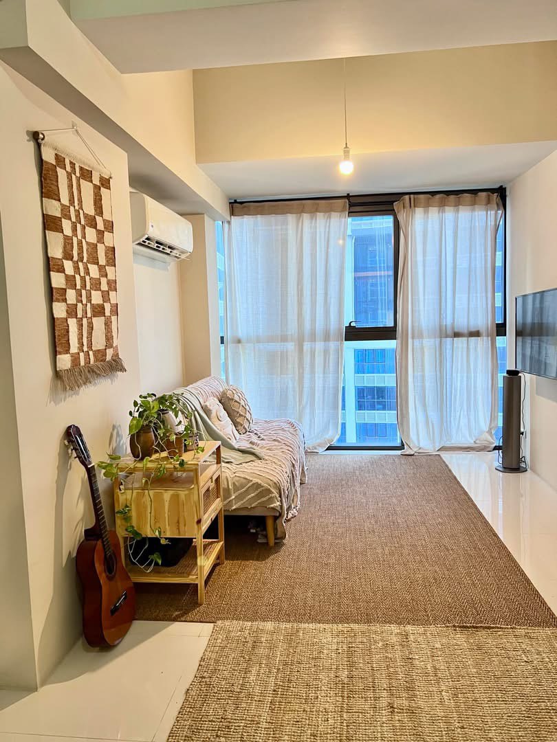 Uptown Ritz 2 Bedroom corner unit bgc for sale, Property, For Sale ...