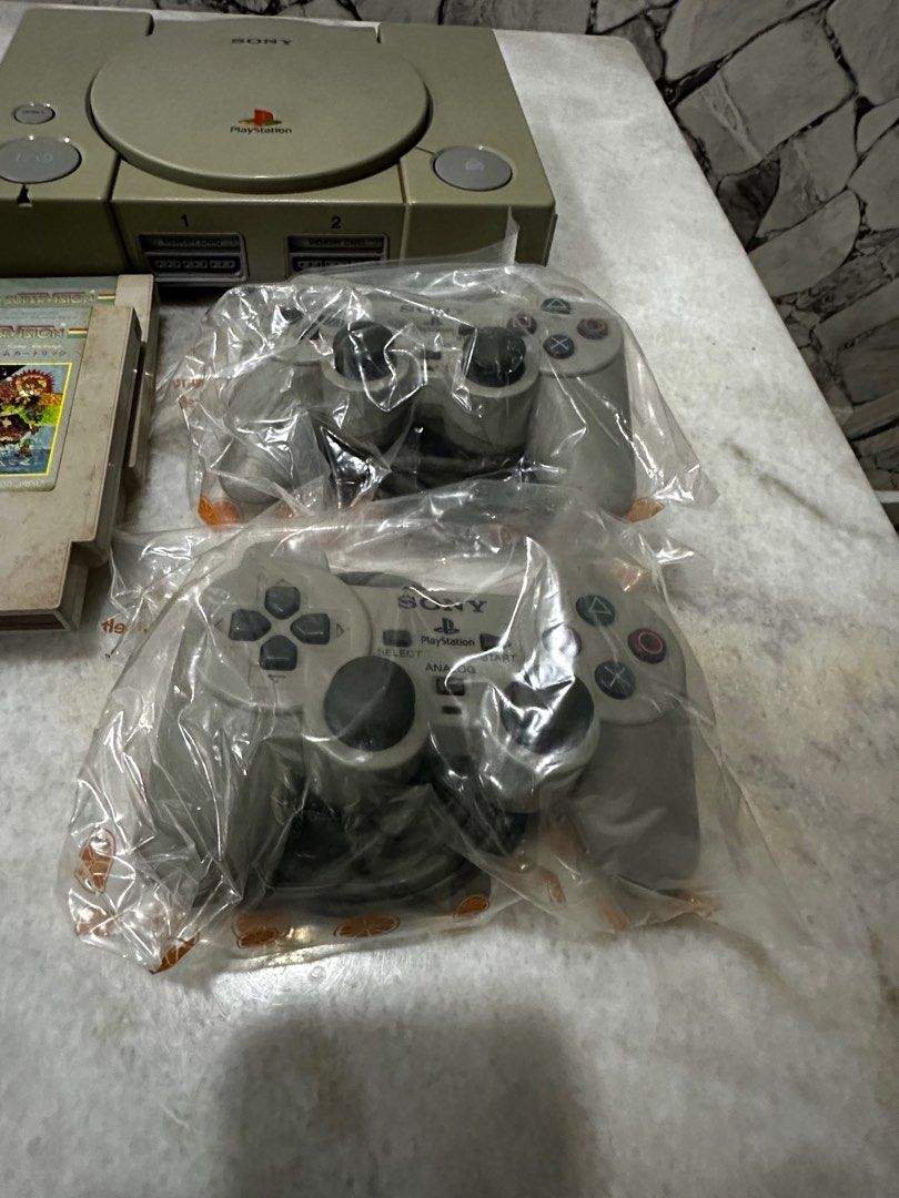 Vintage Sony PlayStation, Video Gaming, Video Game Consoles ...